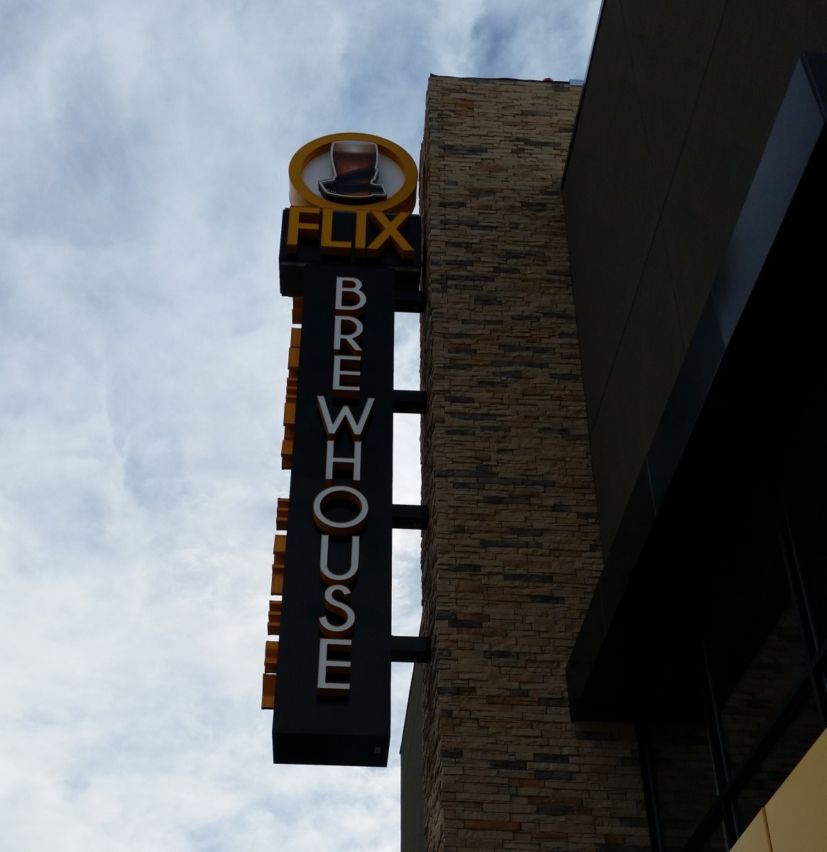 Craft beer and movies make for perfect pairing at Flix Brewhouse – DARK ...